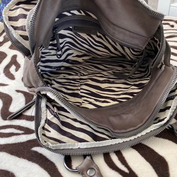 Linea Pelle | Bags | Linea Pelle Dylan Vintage Tote Handbag | Poshmark